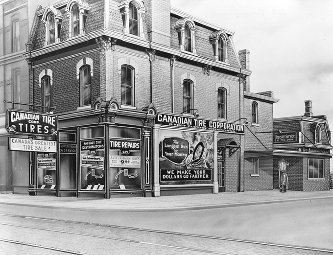 Canada’s store turns 100 » Strategy